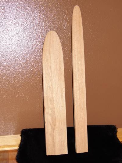 Muskrat Fleshing Beam with Support – Top Lot Stretcher Co
